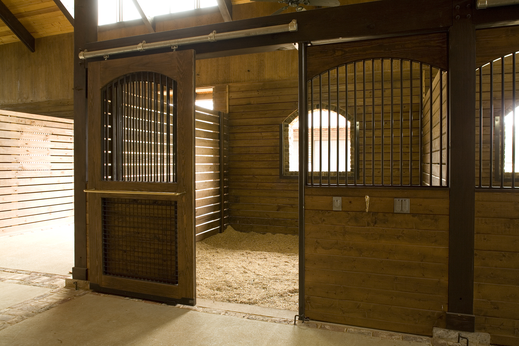 Barn and Residence - ArchitectureWorks